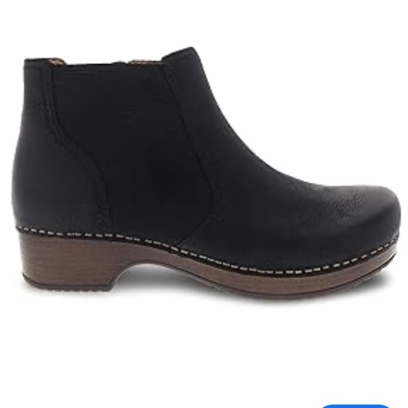 Dansko | Shoes | Dansko Barbara Bootie In Black Leather Ankle Boots ...